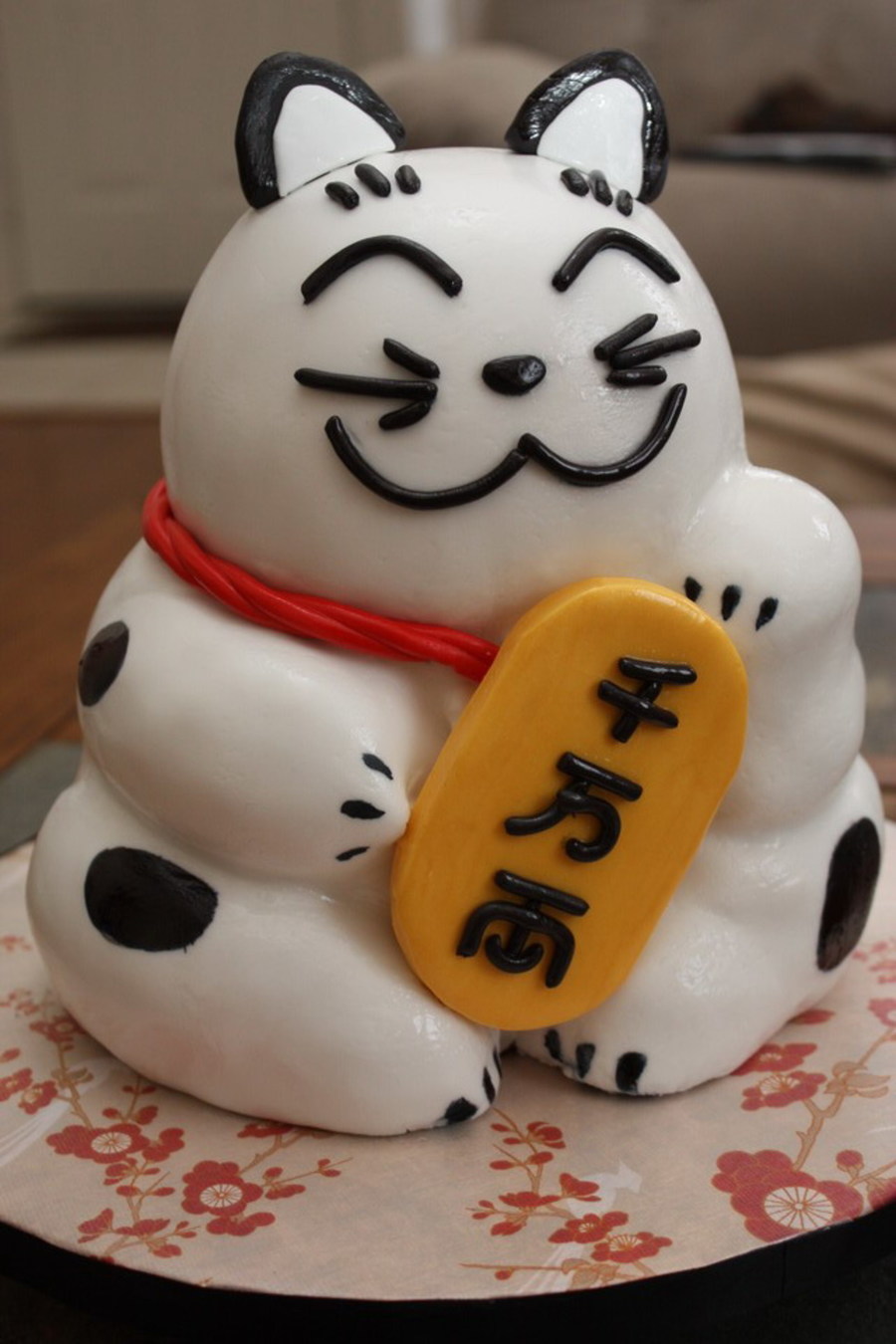 Maneki Neko - CakeCentral.com