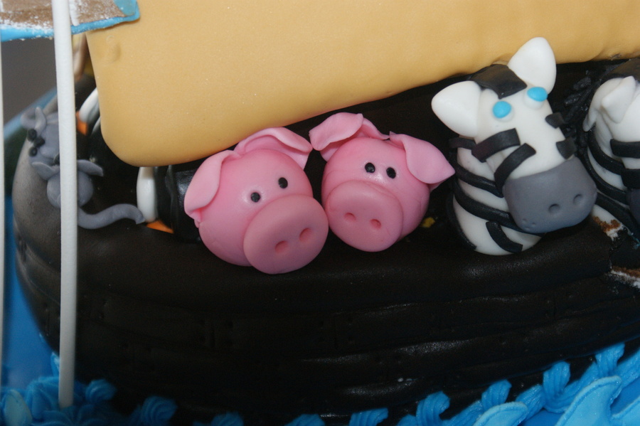 Noah's Ark 1St Birthday - CakeCentral.com