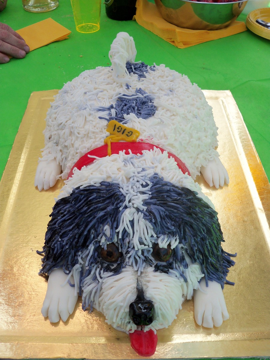 Gigi - CakeCentral.com