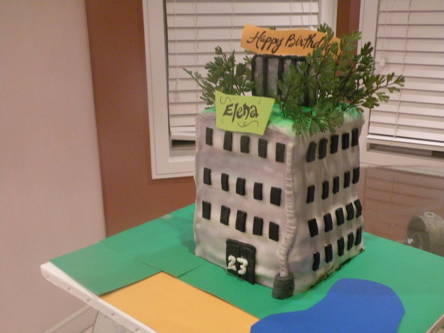 Green Building Cake - CakeCentral.com