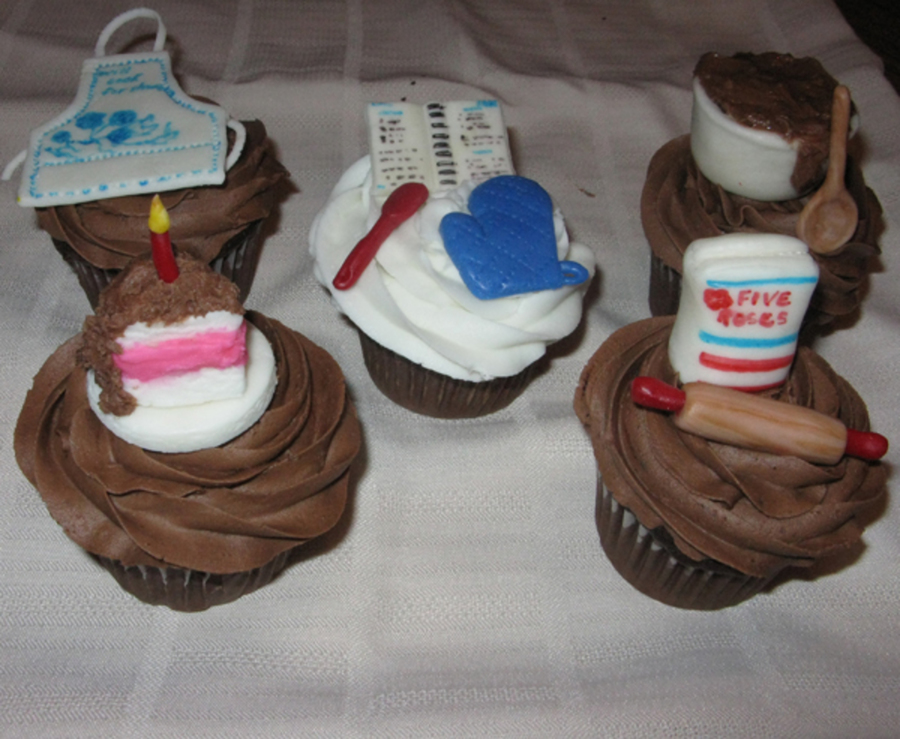 Baking Theme Birthday Cupcakes - CakeCentral.com