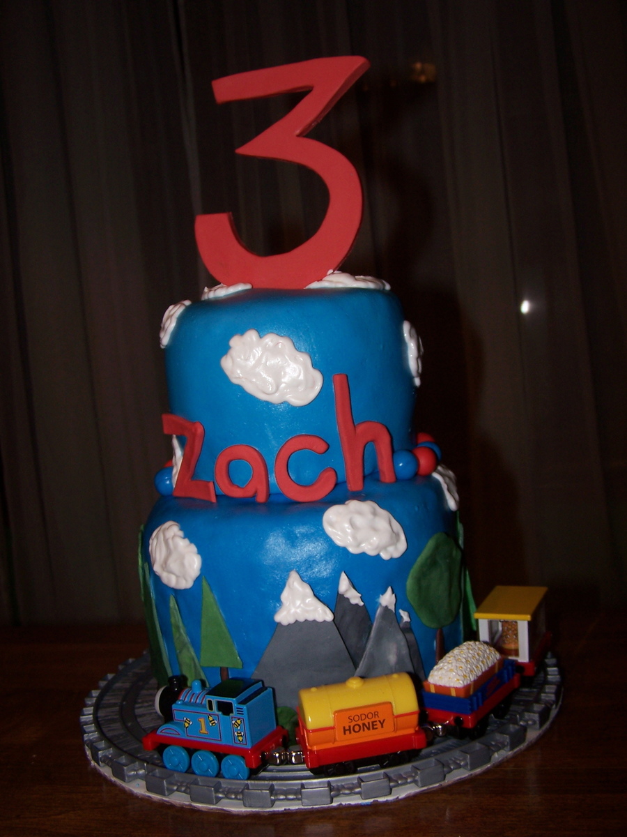 Thomas The Train - CakeCentral.com