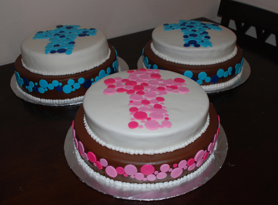 3 Cakes - CakeCentral.com