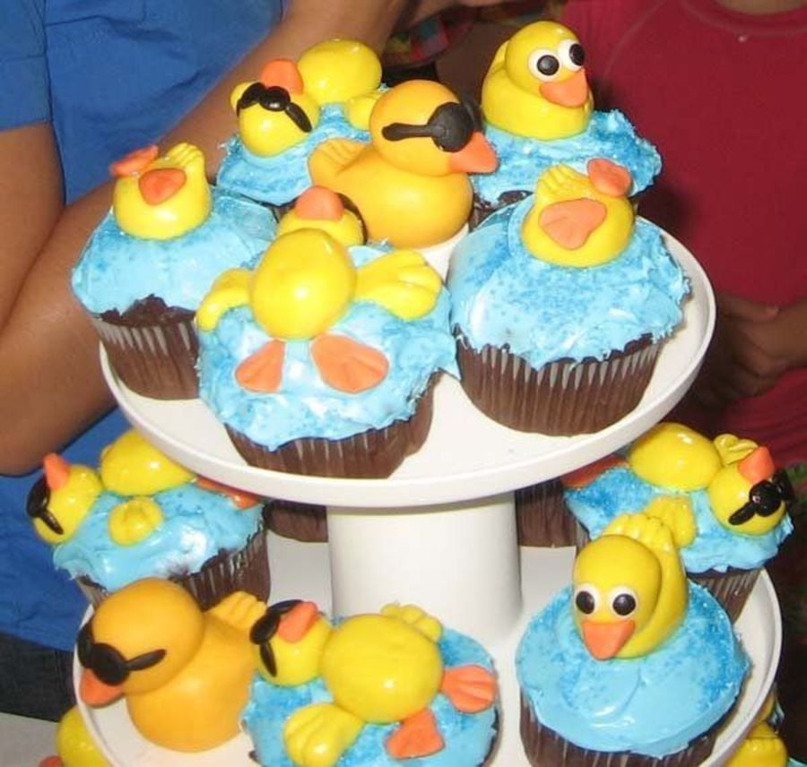 Duck Cake - CakeCentral.com