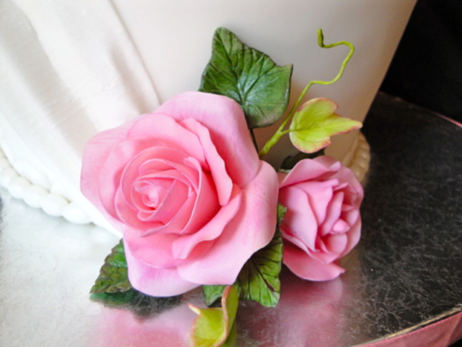 Pink Rose Topsy Turvy - CakeCentral.com