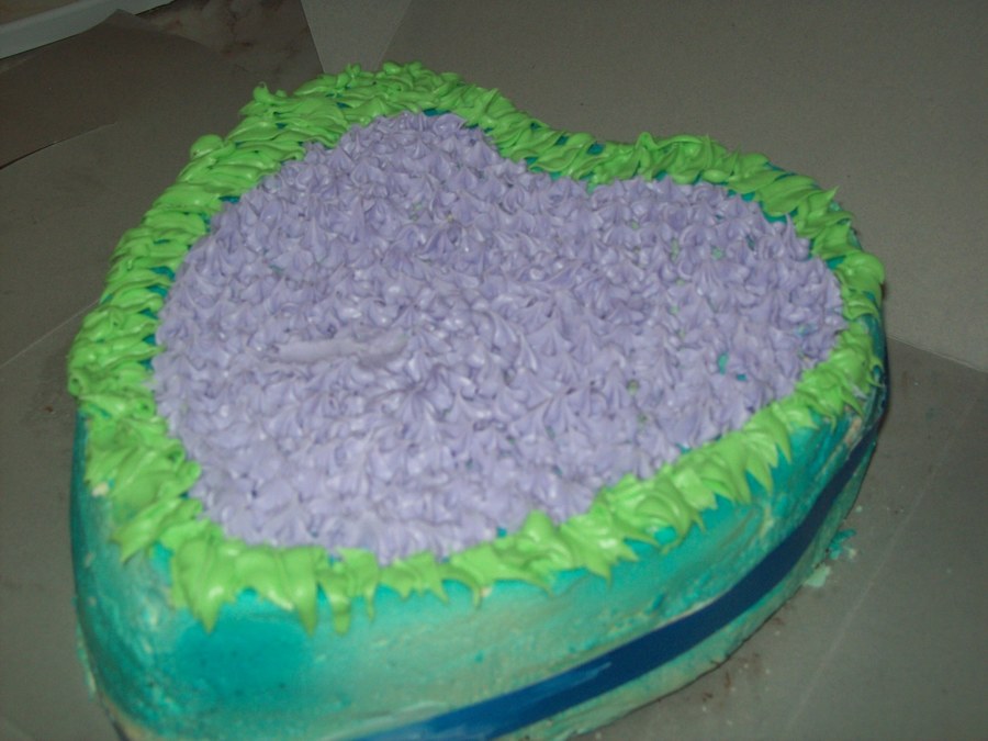 Flower Heart Cake - CakeCentral.com