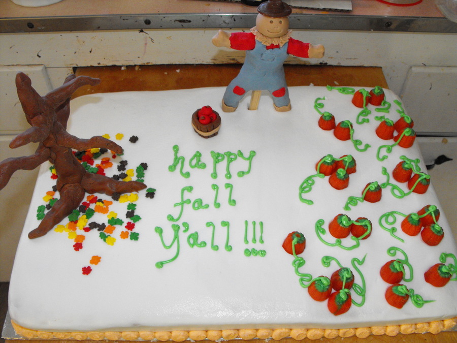 Pumpkin Patch Cake - CakeCentral.com