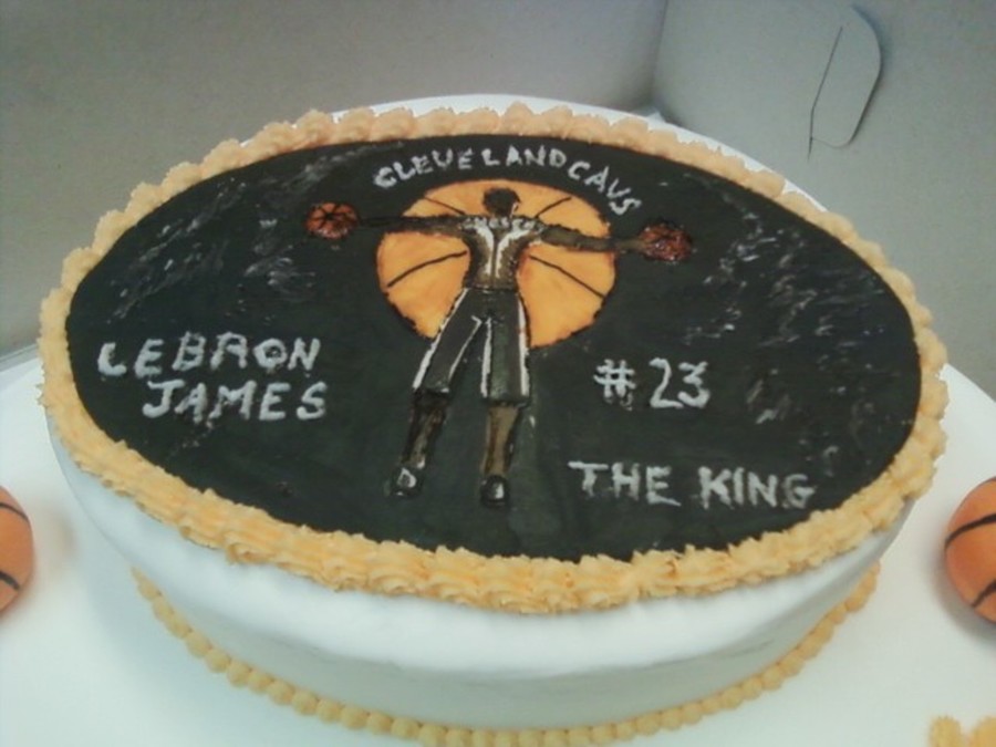 Lebron James Cake - CakeCentral.com