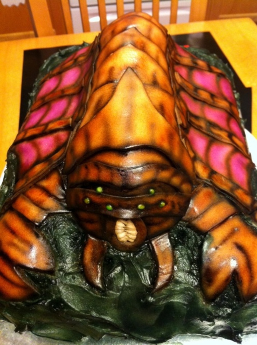 Starcraft Zerg Drone - CakeCentral.com