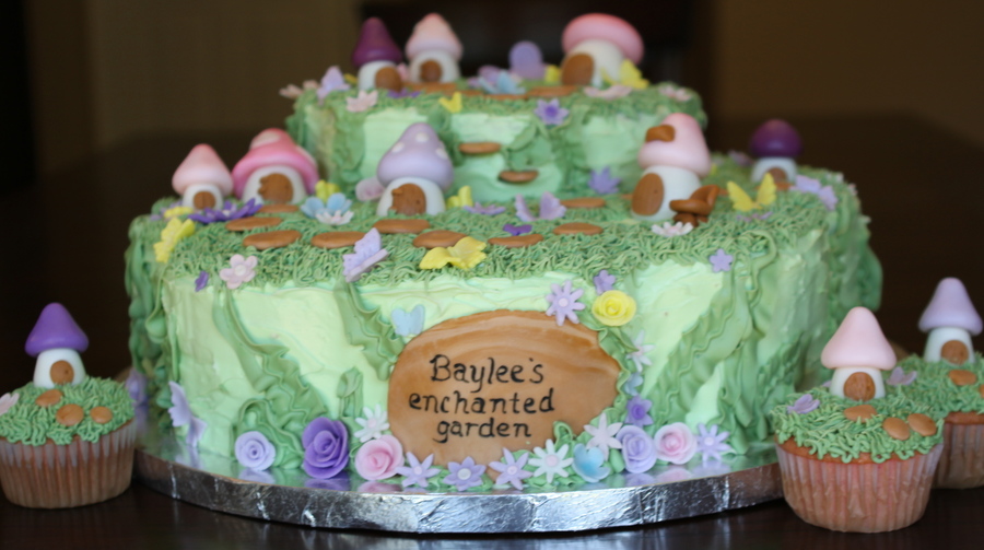 Enchanted Garden Cake - CakeCentral.com