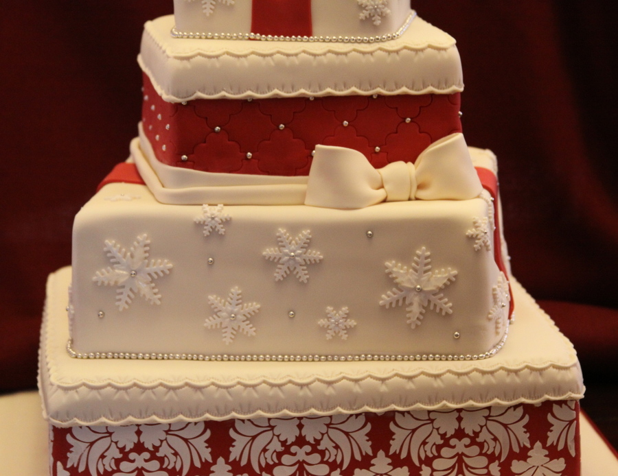 Christmas Wedding Cake - CakeCentral.com