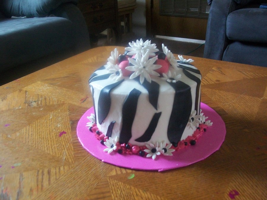 Zebra - CakeCentral.com