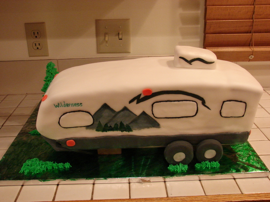 Camper Cake - CakeCentral.com
