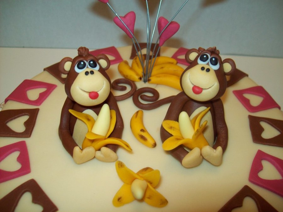 Valentine Monkeys! - CakeCentral.com