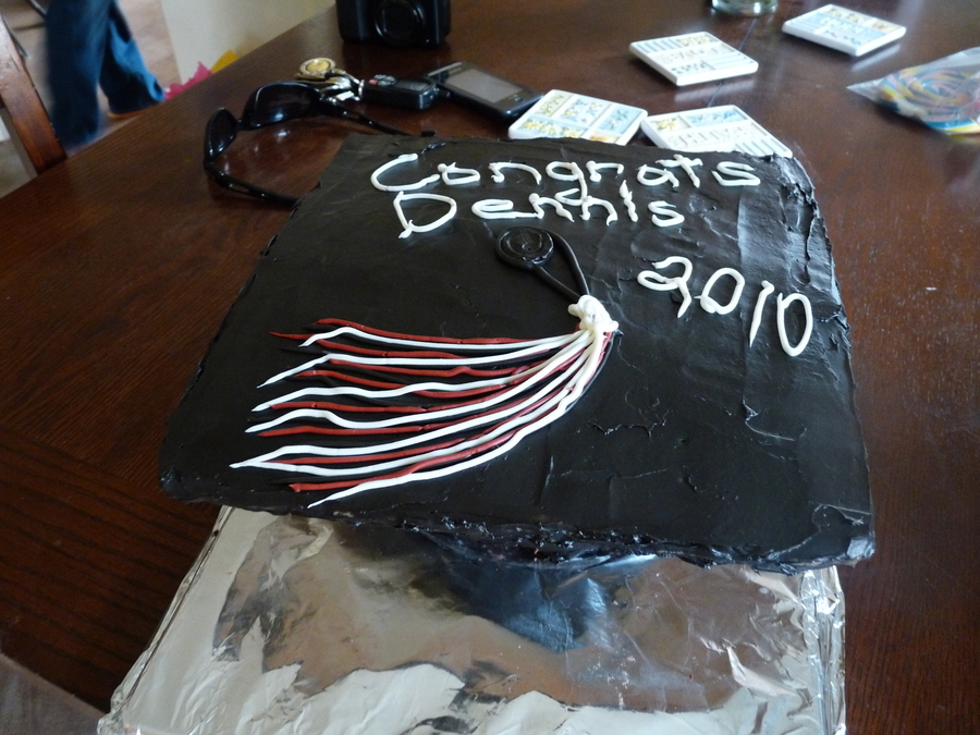 Graduation Cap - CakeCentral.com