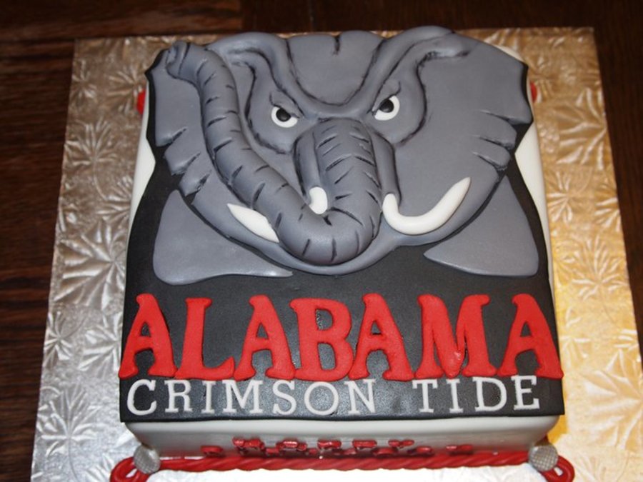 Alabama Crimson Tide Cake - CakeCentral.com