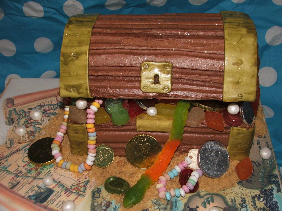 Pirate Treasure Chest - CakeCentral.com