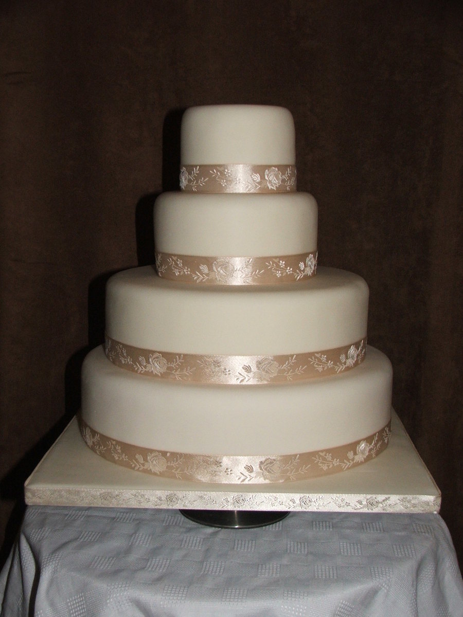 Amelia Wedding Cake - CakeCentral.com