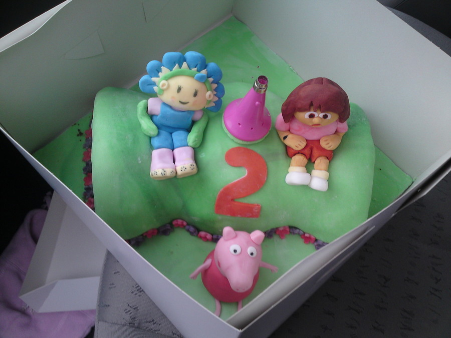 Dora, Fifi And Peppa Pig - CakeCentral.com