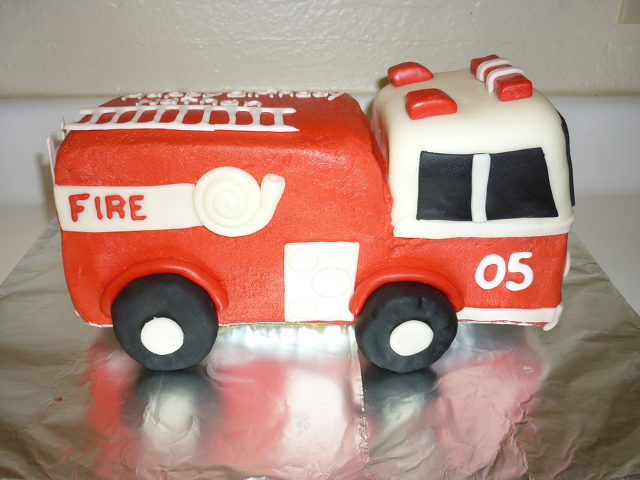 Fire Truck Cake - CakeCentral.com