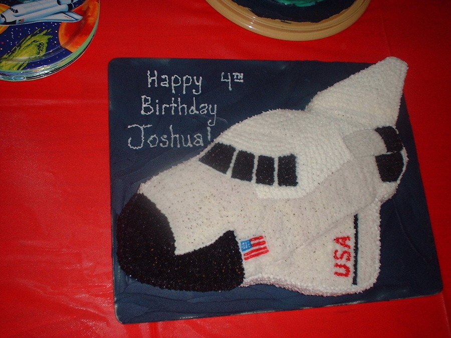 Shuttle Cake - CakeCentral.com
