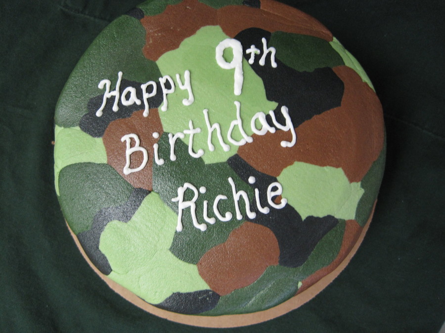 Camouflage Cake - CakeCentral.com