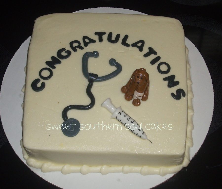 Vet Graduation - CakeCentral.com