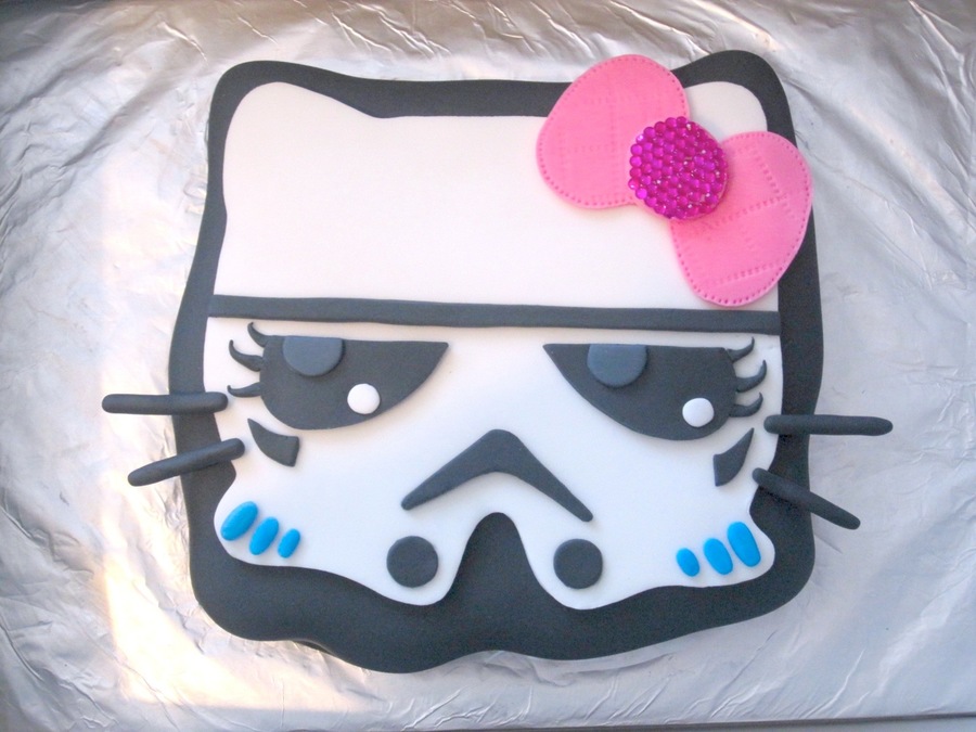 Hello Kitty Stormtrooper! - CakeCentral.com