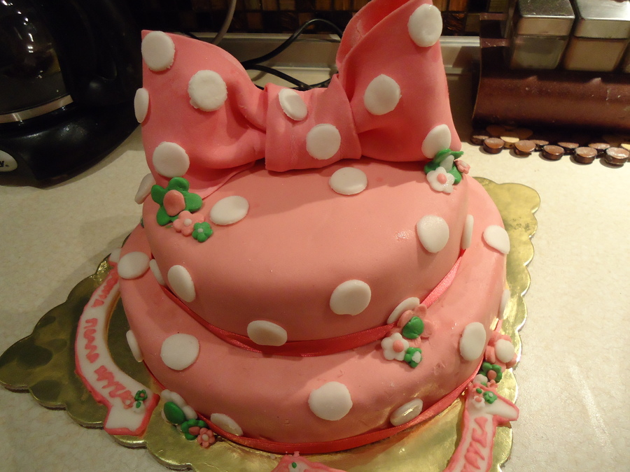 Bow Cake - CakeCentral.com
