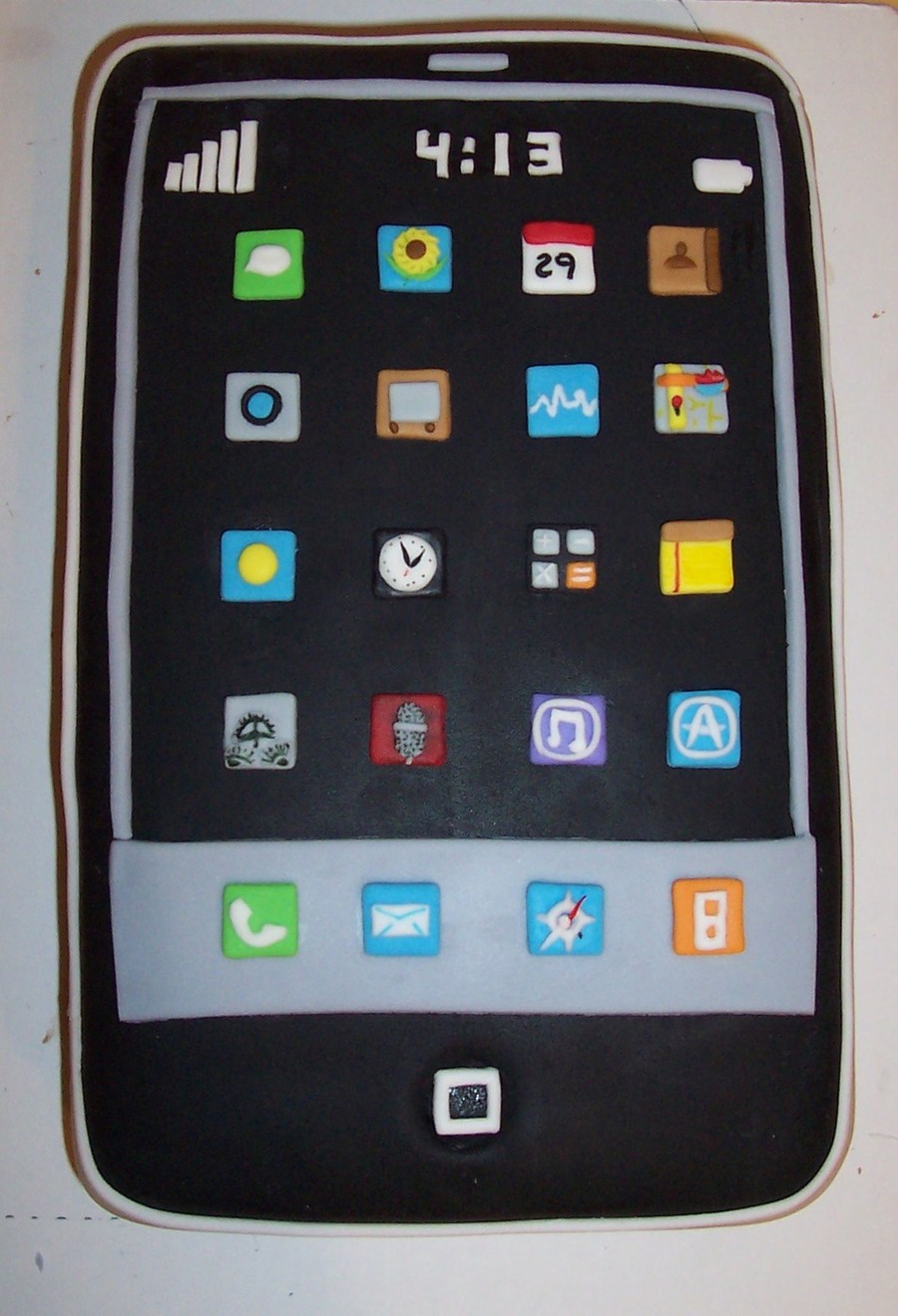 Iphone Cake - CakeCentral.com