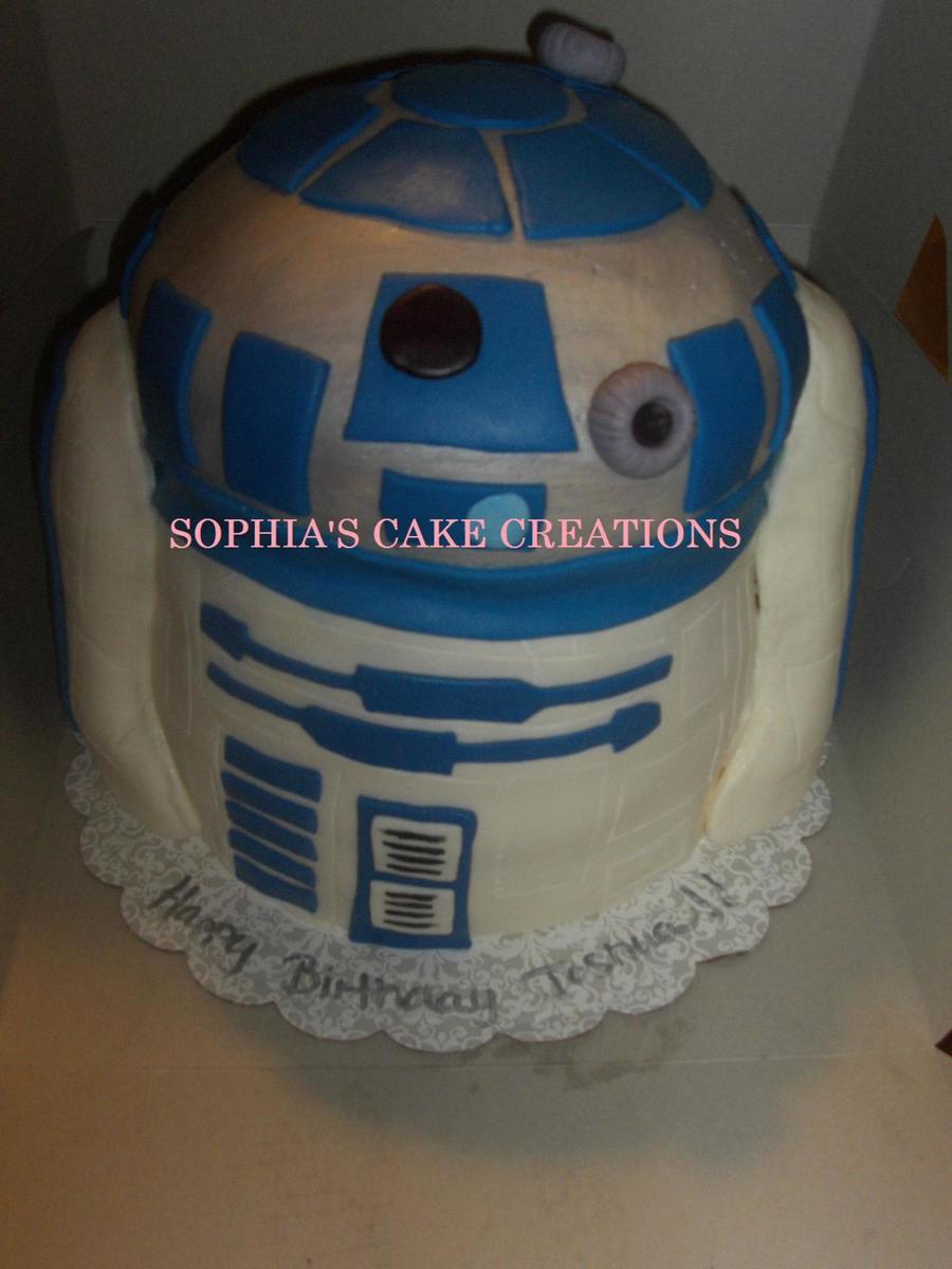 R2D2 - CakeCentral.com