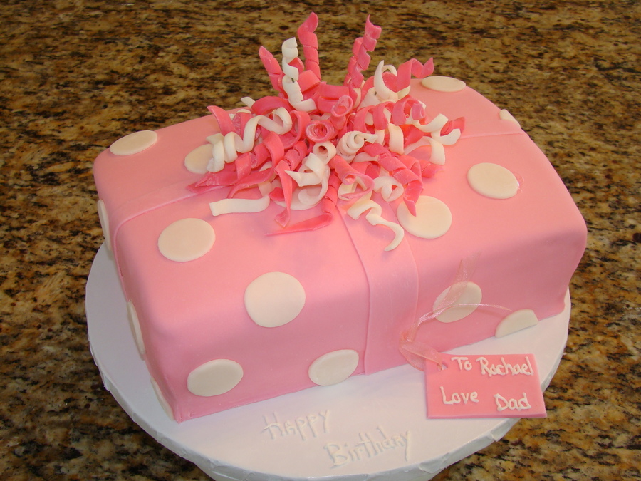 Present Cake - CakeCentral.com