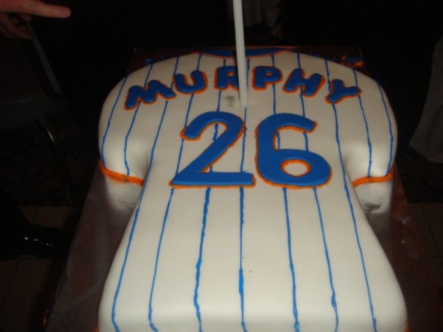 Mets Jersey Cake - CakeCentral.com