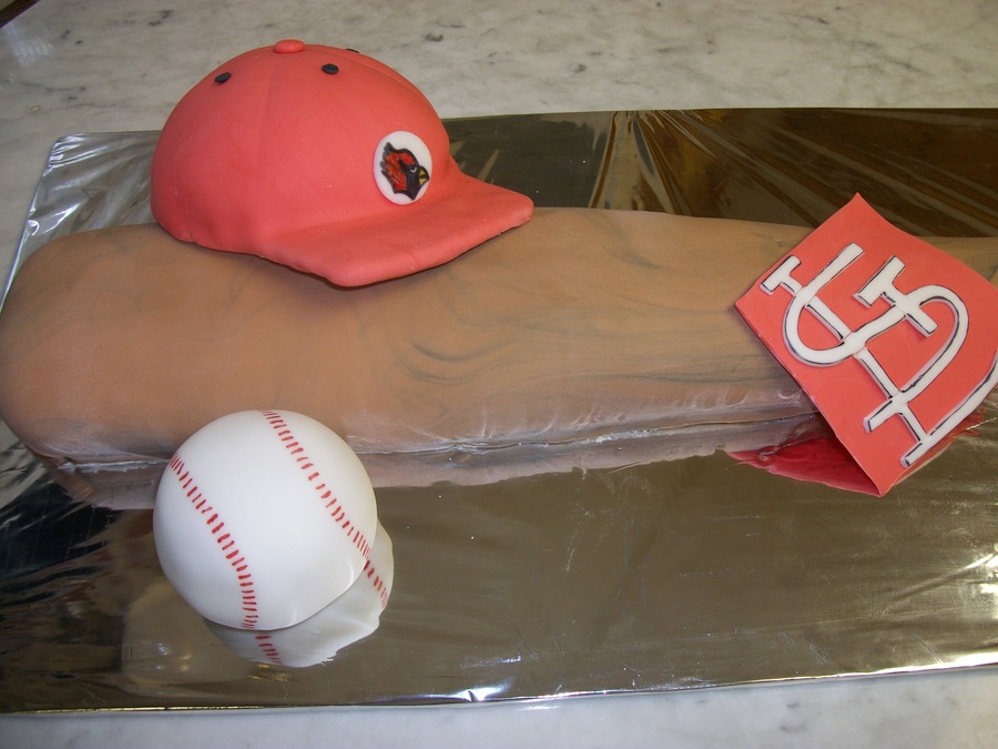 Ball & Bat Stl - CakeCentral.com