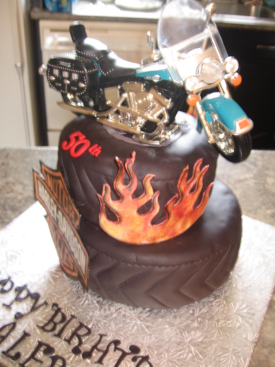 Harley Cake - CakeCentral.com