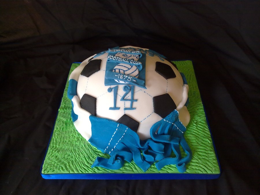 Birmingham City Football Cake - CakeCentral.com