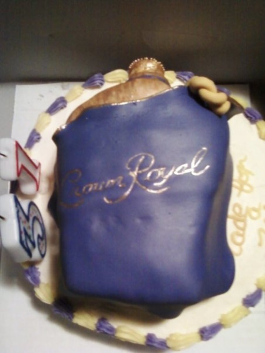 Crown Roya Birthday Cake - CakeCentral.com