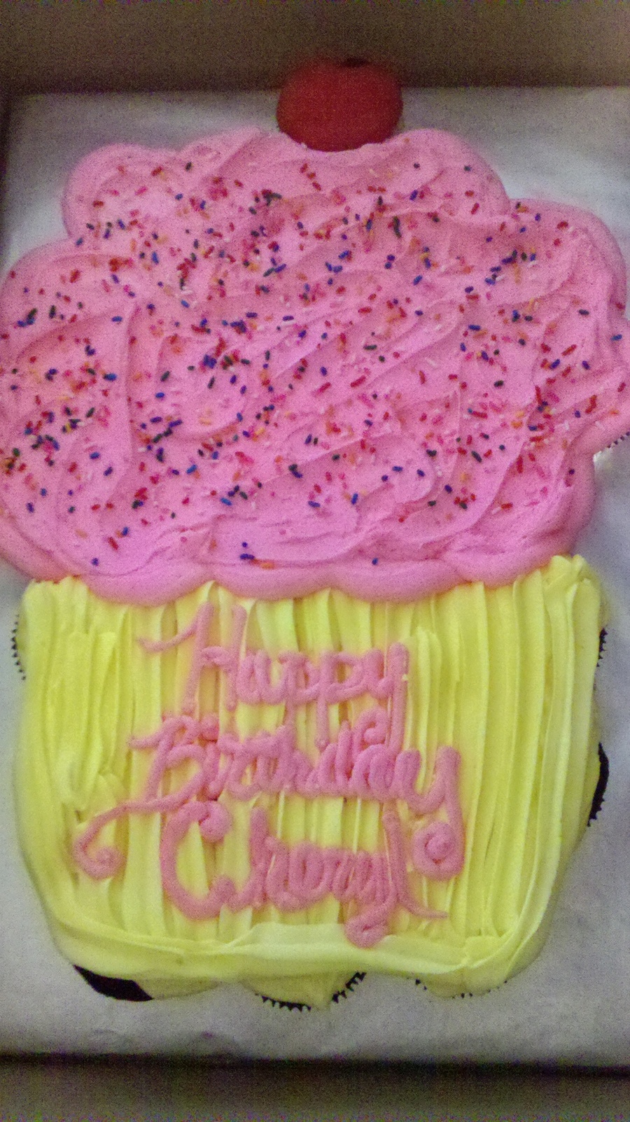 Cupcake Cake - CakeCentral.com