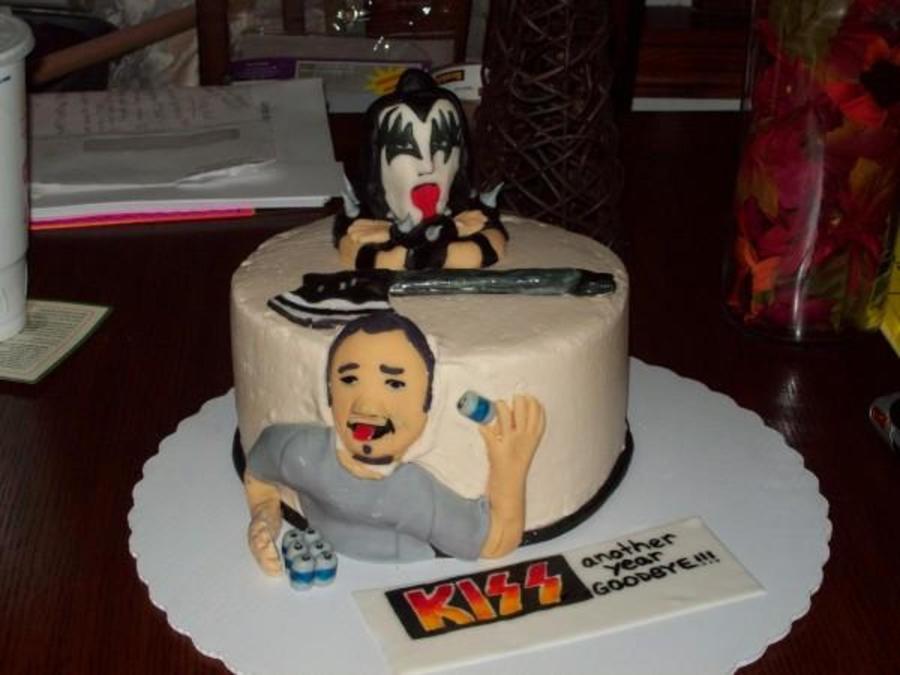 Gene Simmons Kiss Fan Cake - CakeCentral.com