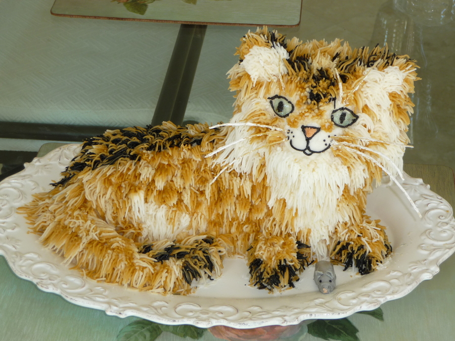 King Midas Cake - CakeCentral.com