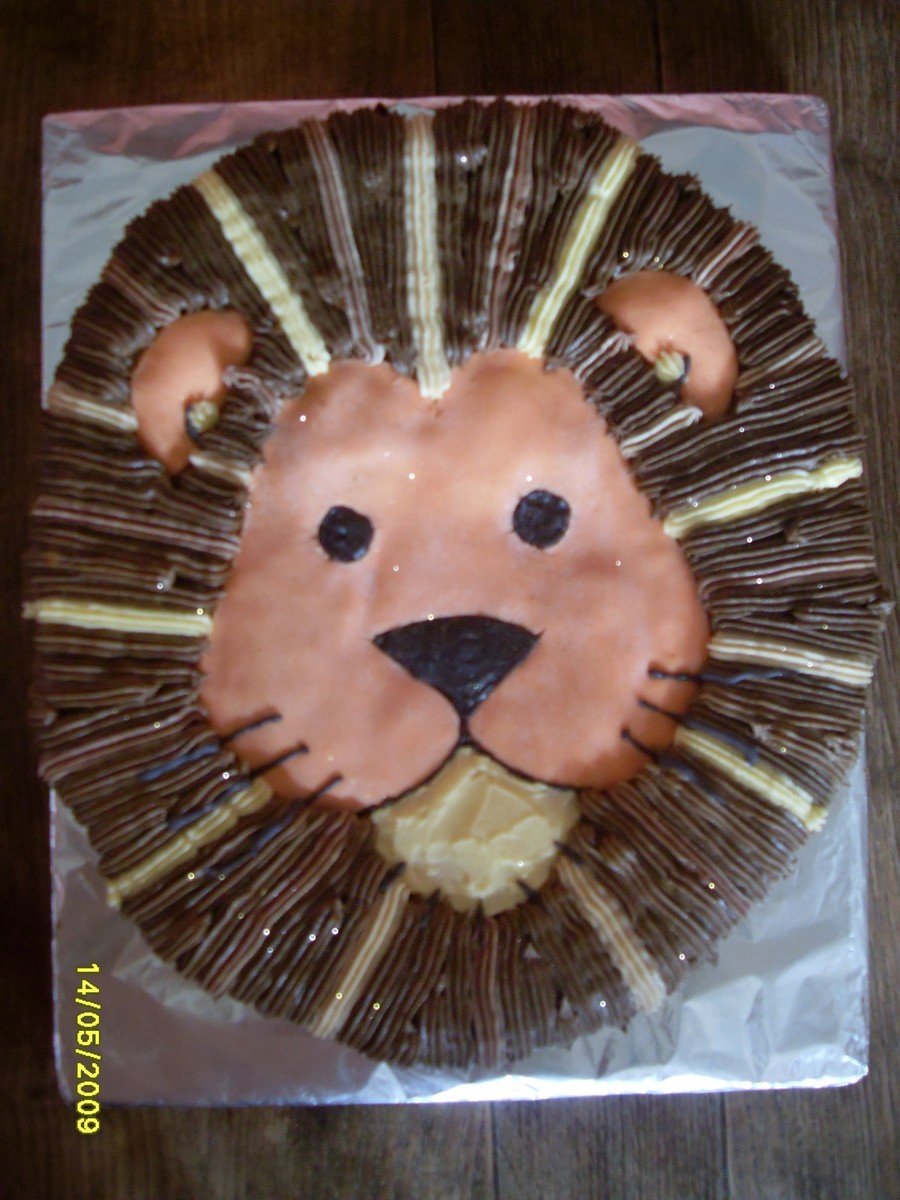 Lion Cake - CakeCentral.com