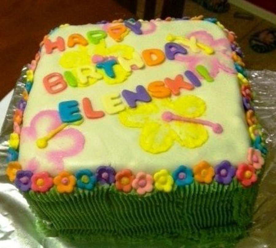 Grass Skirt - CakeCentral.com