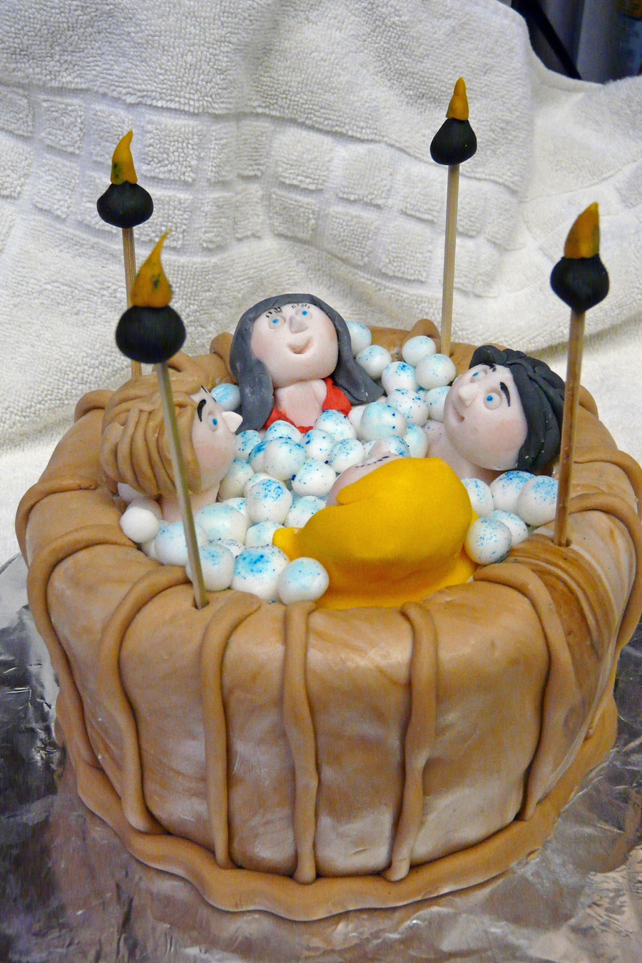 Hot Tub Cake - CakeCentral.com