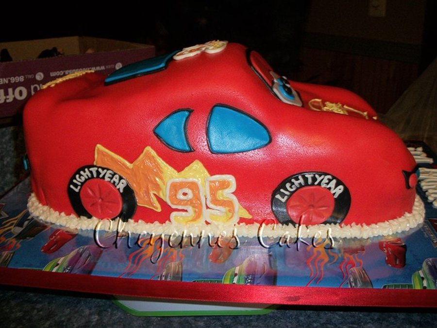 Lightning Mcqueen_Cars - CakeCentral.com