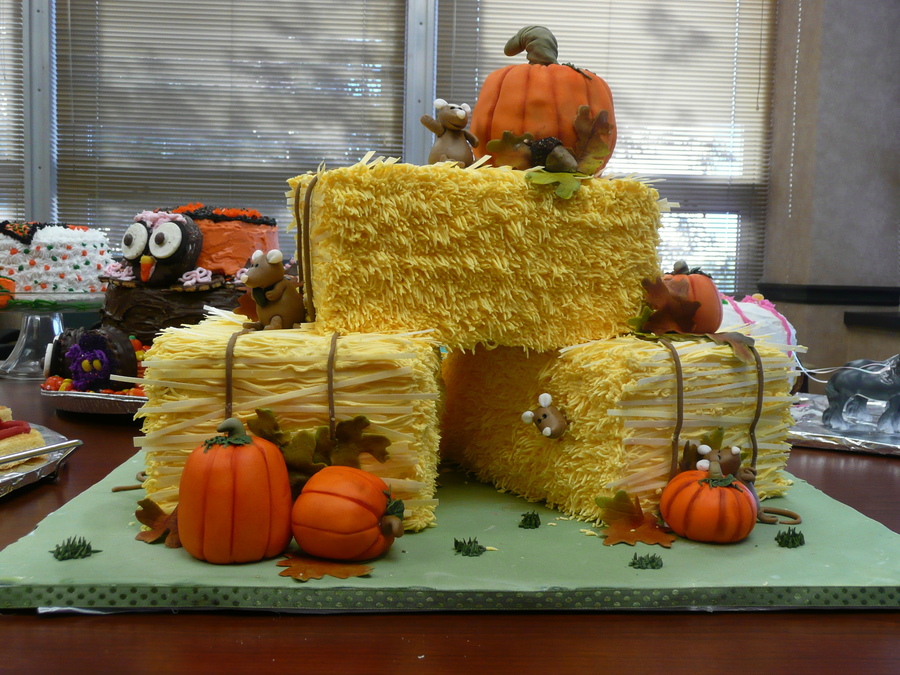 A Day At The Pumpkin Patch - CakeCentral.com
