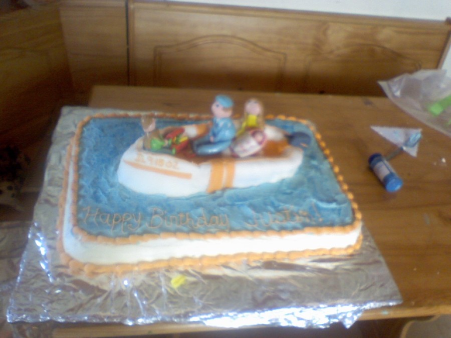 Speed Boat Cake - CakeCentral.com