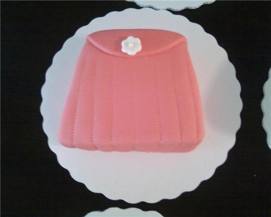 Mini Purse Cakes - CakeCentral.com