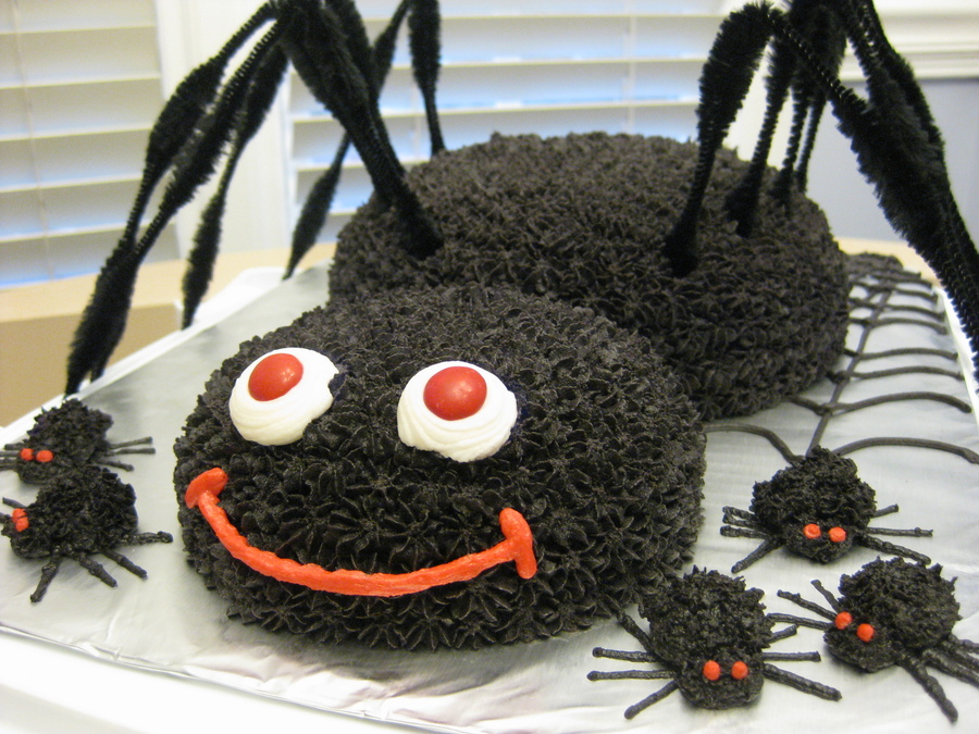 Spiders And Spiders And Spiders, Oh My! - CakeCentral.com