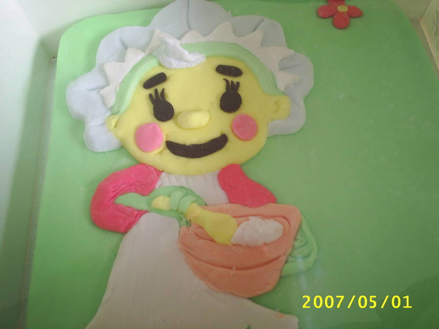 Fifi Cake - CakeCentral.com