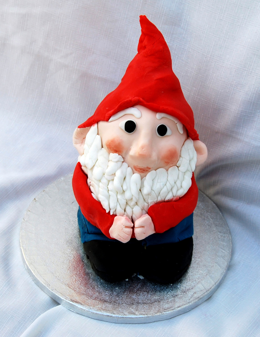 Gnome Cake - CakeCentral.com